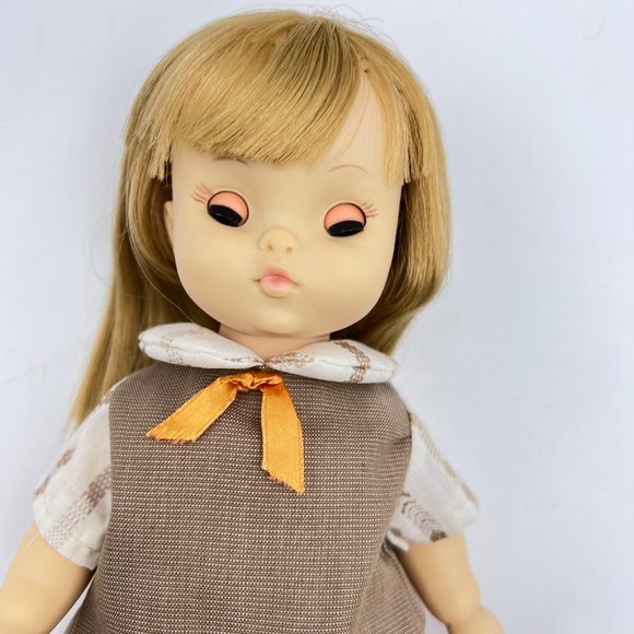 Effanbee | Toys | 96s Effanbee Girl Scout Brownie Doll Uniform Vinyl ...